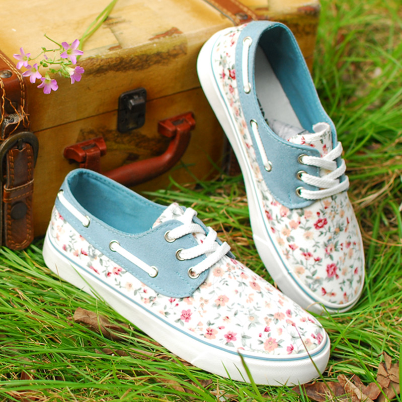 Canvas Shoes on Luulla