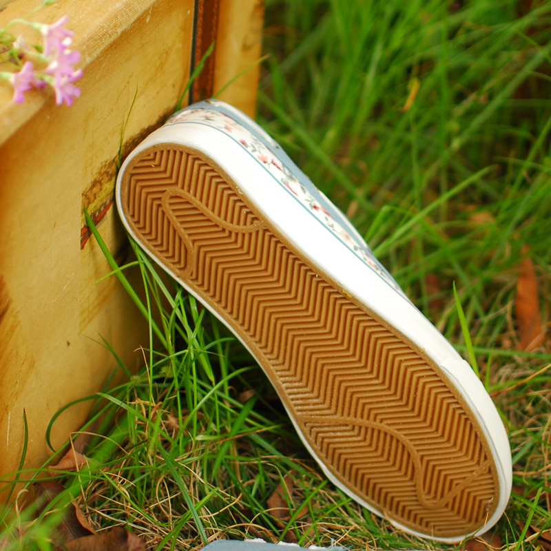 Canvas Shoes on Luulla