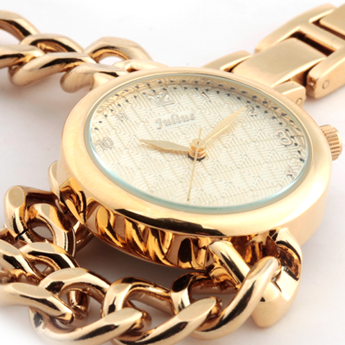 Golden Chain Elegent Round Watch For Women on Luulla